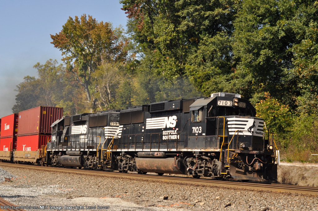 NS 7103 On NS G 95 Southbound